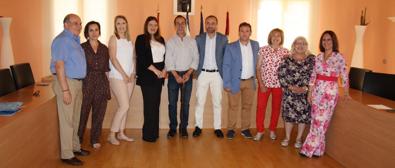 Luis Alberto Lara toma posesión de su cargo como alcalde e invita a ...